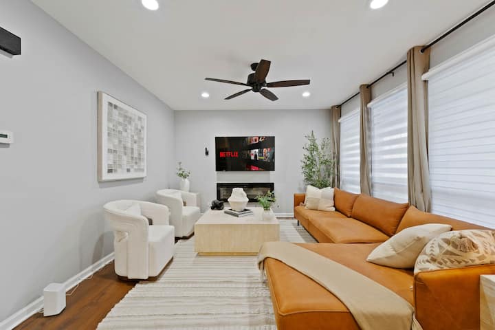 Bolingbrook 4b 2ba Sleeps 8 - Naperville, IL