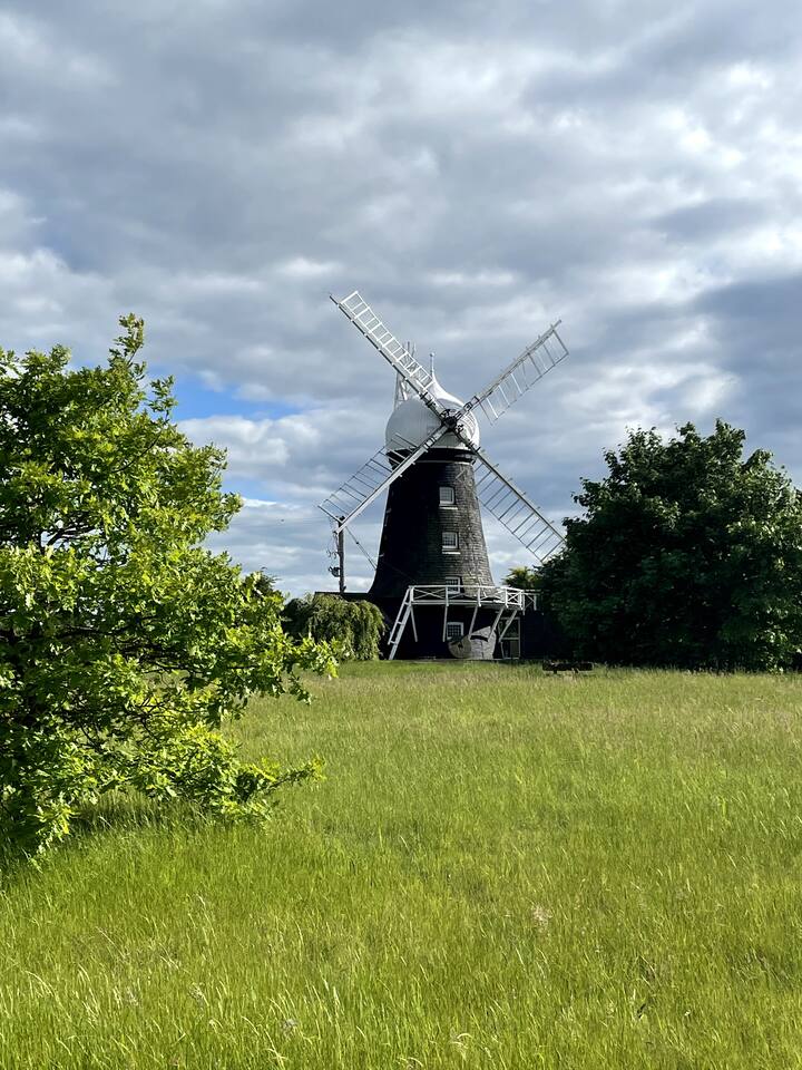 Charming Windmill In Rutland. - Oakham