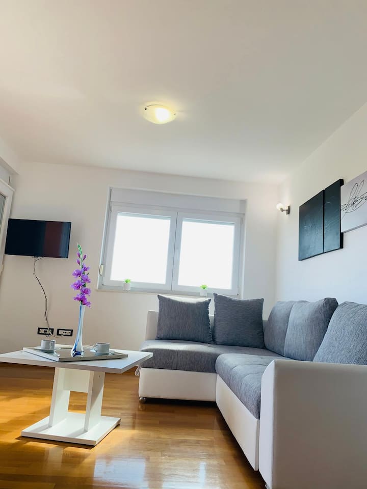 Apartmani Nika A3 - Sukošan