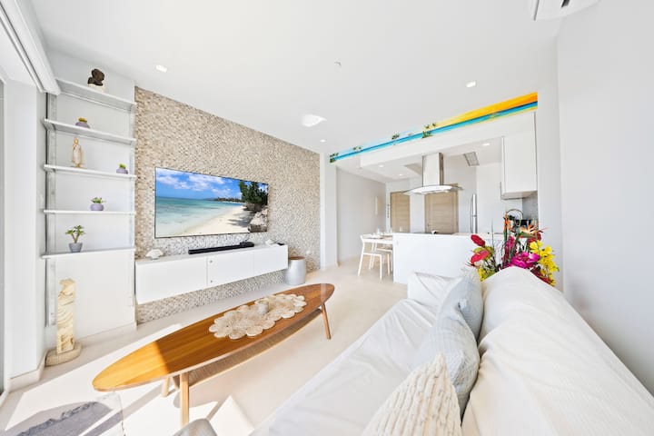 Modern Ocean-inspired Condo| Aracari 16 By Bocobay - Aruba