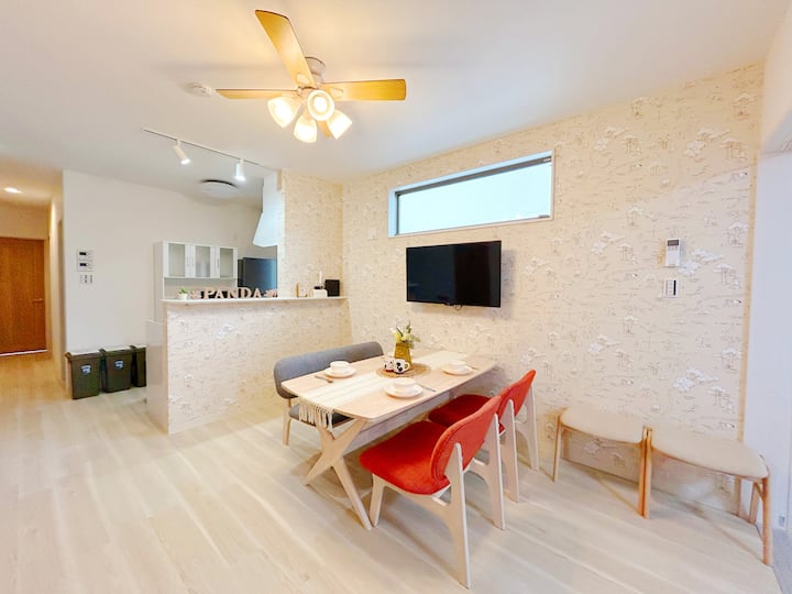 Panda House|4-8guests/65㎡/direct Airport Access - Osaka, Japan