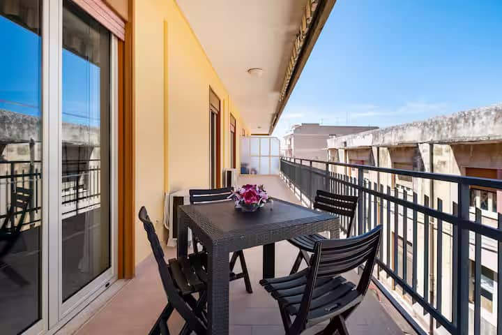 8 Ospiti Centrale A/c, Balcone E Wifi - Noto