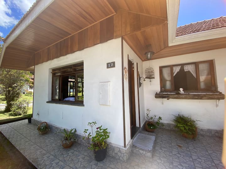 Charmoso Chalet Em Condomínio-2,5km Do Centrinho - Campos do Jordão