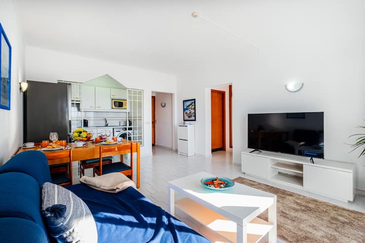 Cozy Apartment W/ Indoor Pool - Albufeira