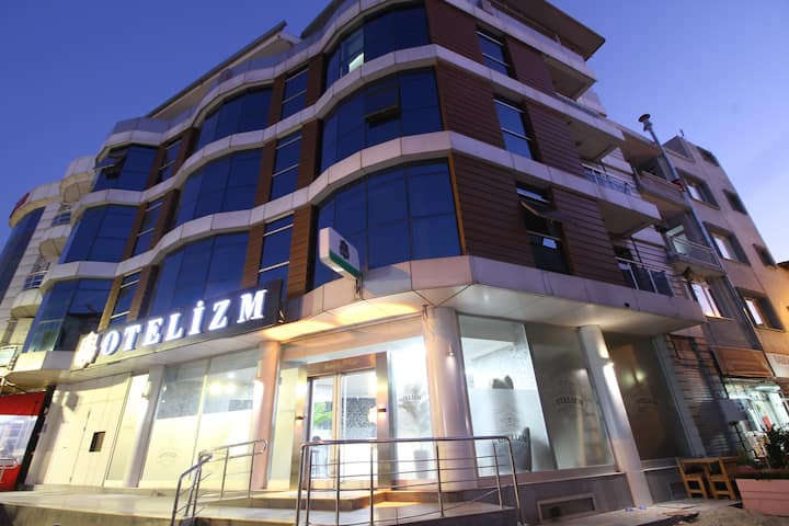 Bornova Da Lüks Uygun Otel Konaklama Hizmeti - Izmir