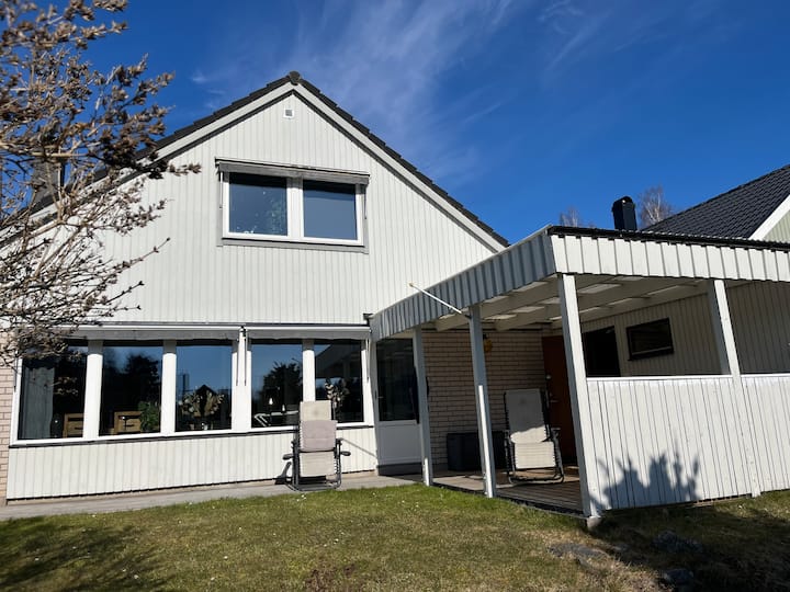 Hus Nära Skog Och Bad. - Finspång