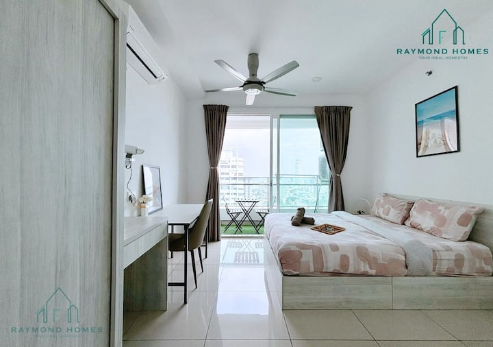 Moonlit Grace Suites Gurney - George Town