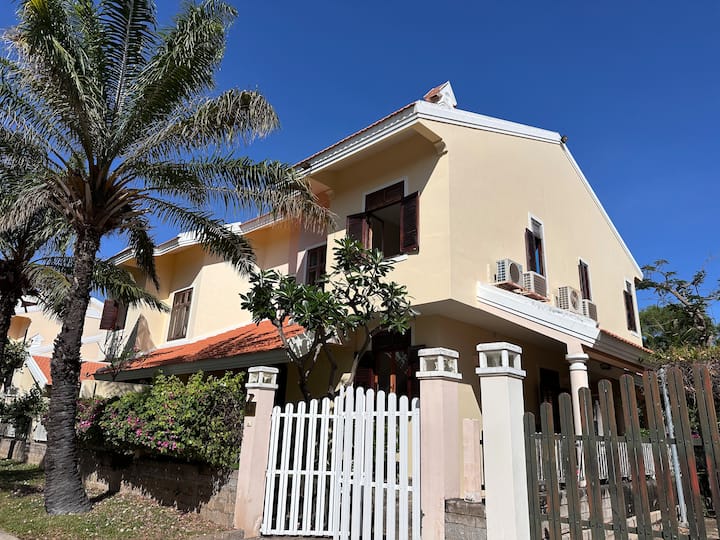 Luxurious3br Villa Mui Ne Pool&tennis Court Access - Vietnam