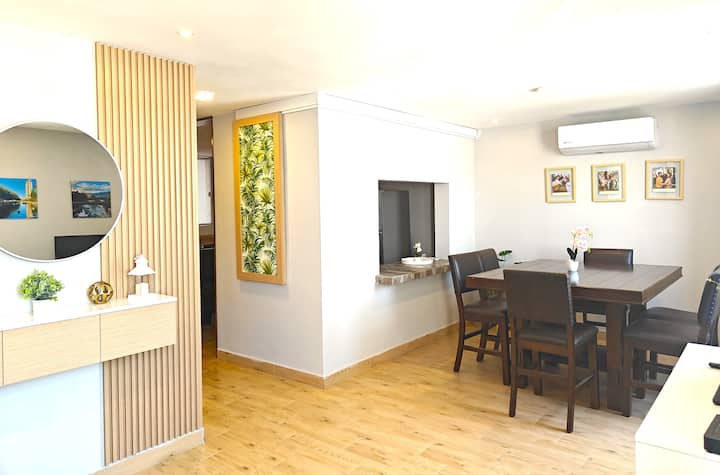 Lovely New 3 Bedroom Apt W/ Parking + Location +Ac - Monterrey