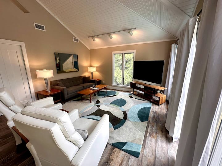 Stylish Southern Shores Retreat At Beach Therapy! - Southern Shores, NC