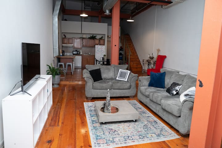 Industrial Loft In Corktown - MGM Grand Detroit