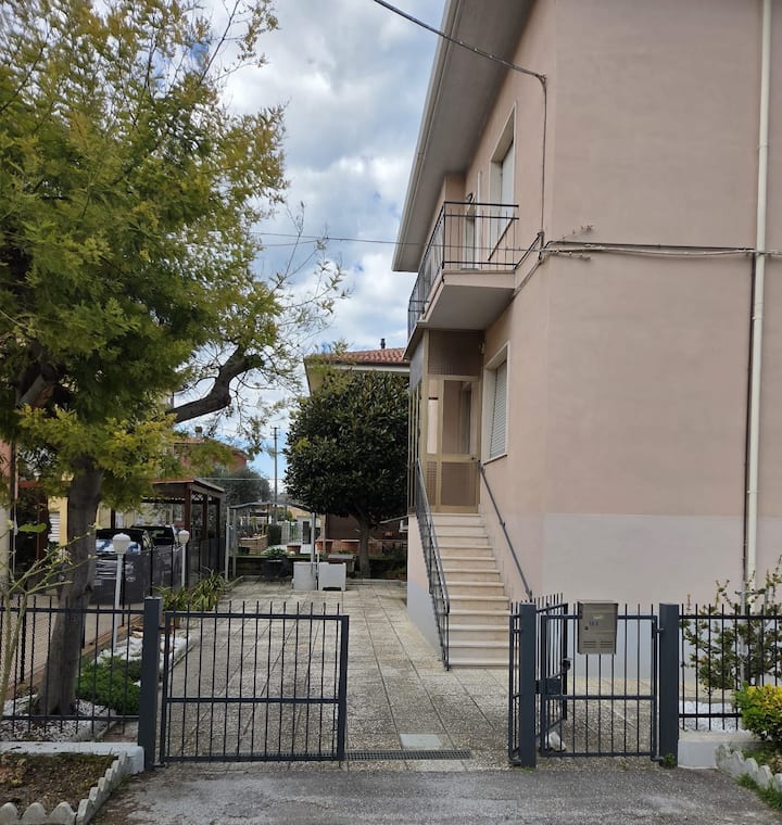 Casa Con Cortile A 2km Dal Mare - Senigallia