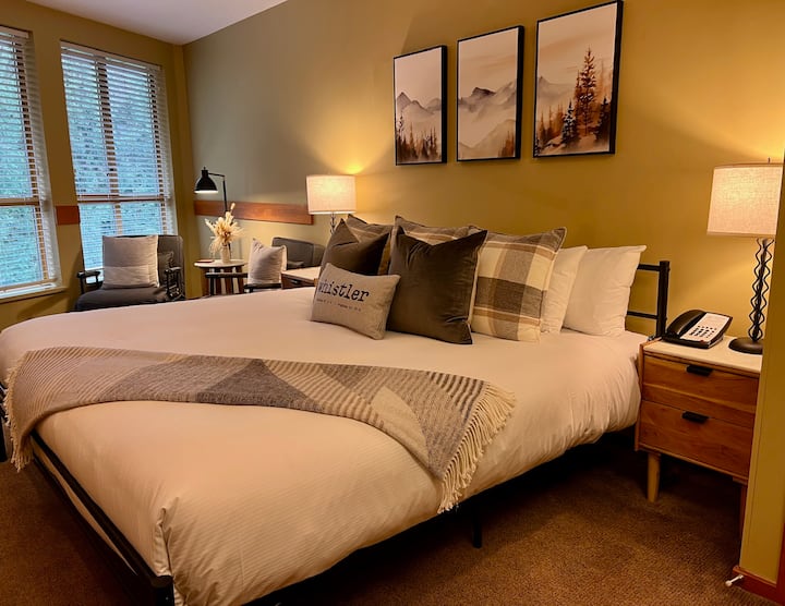 Central Studio/pool/hot Tub/gym - Whistler