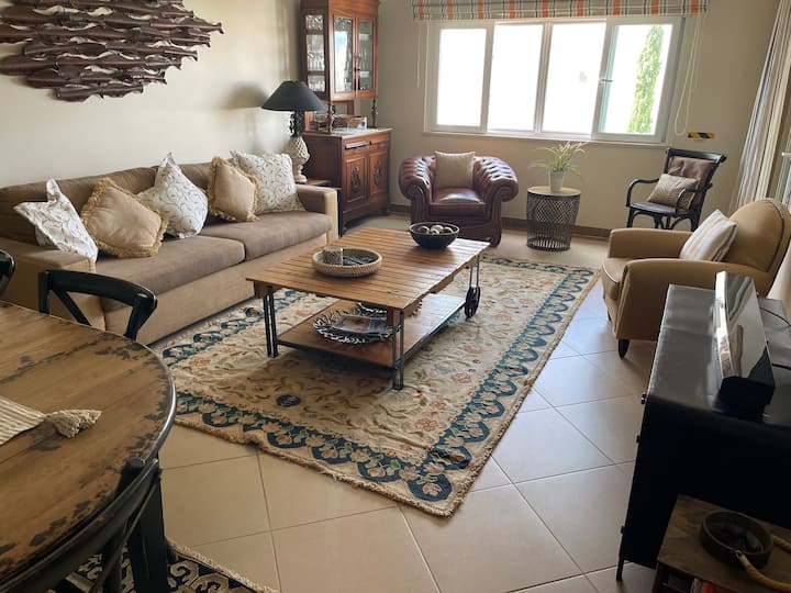 Terrace Barbecue 
Swimming Pool 
2 Bedroom Suite - Tavira