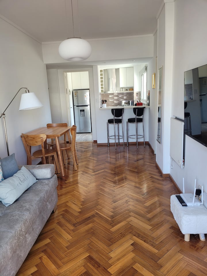 Rincón Del Centro -
Balcón Al Interior De Manzana - Buenos Aires