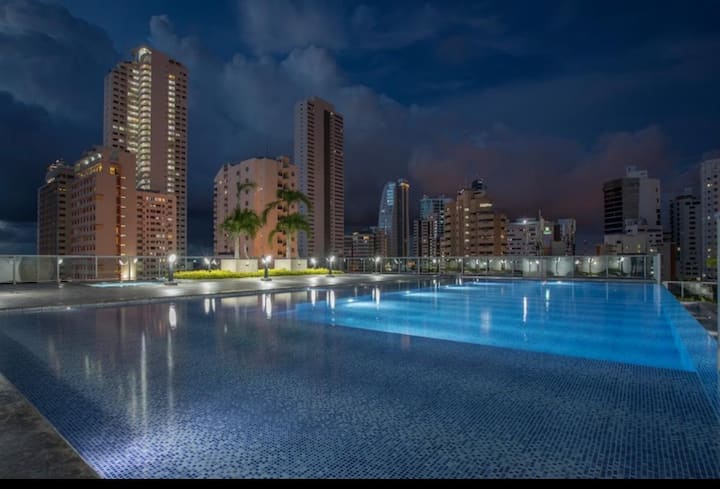 Near Ocean, 5 Min To Old City. Pool, Gym & Sauna. - Cartagena das Índias