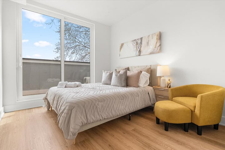 New Hilltop Hideaway |Chic Stay Near H Street - Washington, DC