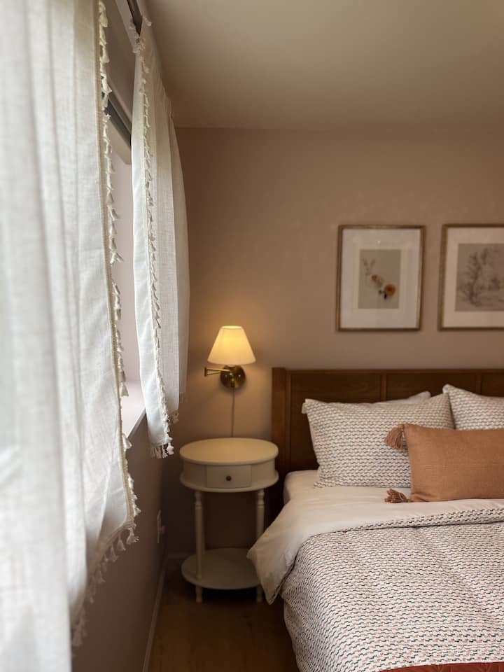 Sawyer Cottage - Vintage And Modern Charm In Oly - Olympia, WA