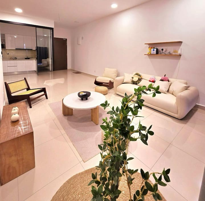Forest Holiday Home Damansara Pj -6pax-3 Br- 2cp - Petaling Jaya