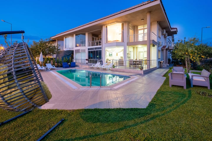 Villa With Sea View For 6 People In Fethiye Center - Fethiye
