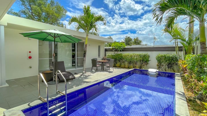 Ahman Suite Villa Sumuide・orchid　広々空間で楽しめるプール付きヴィラ - Nago