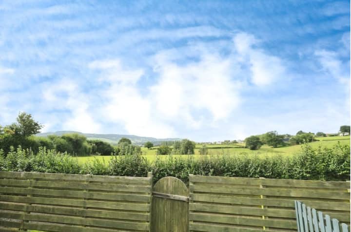 V.large Double Room With Dining - Symonds Yat