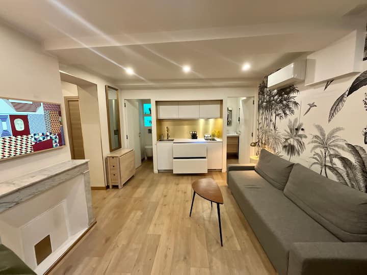 Calme Absolu Au  Cœur Du Vieil Antibes - Antibes