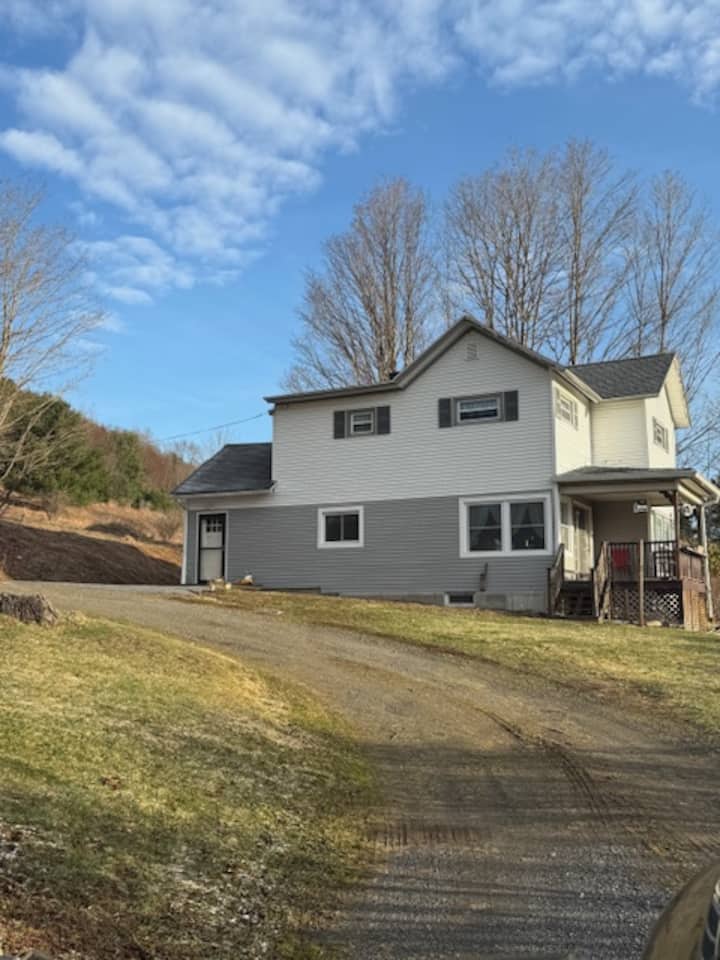 Country Retreat - Oneonta, NY