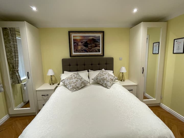Treetops Annex - Armagh