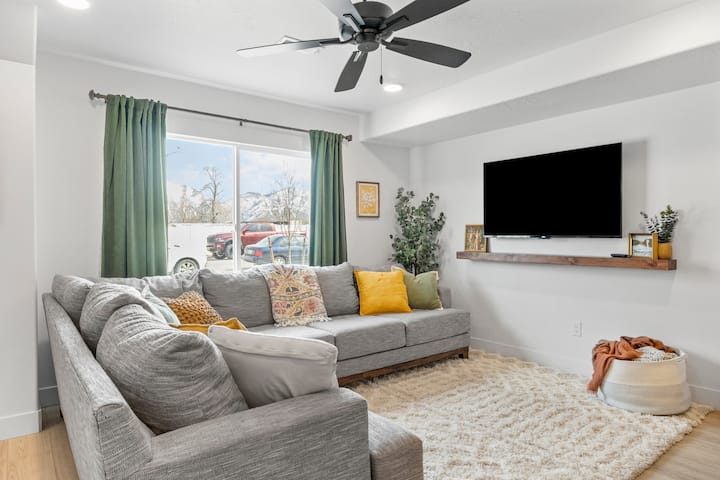 Family-friendly 3br Townhome - Springville, UT
