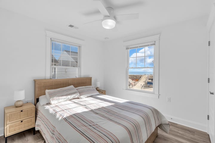 Ocean Views From New Townhome - Point Pleasant, NJ