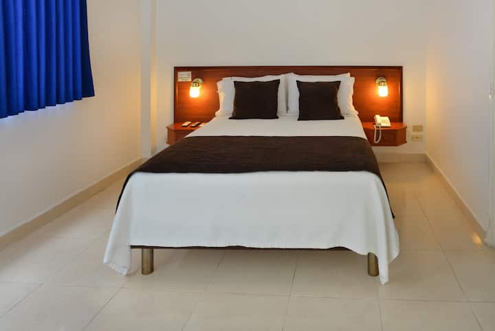 Hotel Thama , Centro De Palmira - Palmira