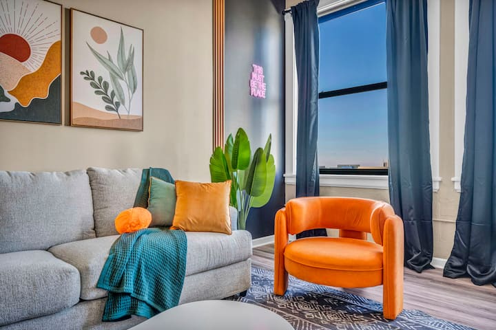 Funky 2b Apt In Downtown Cleveland | Free Parking - Cleveland, OH