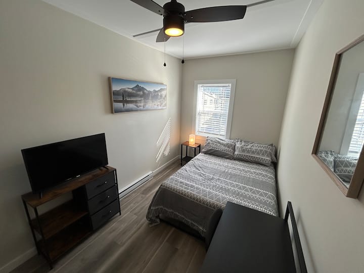 Splendide Chambre Meublée (Centre-ville Hull)43-2b - Ottawa