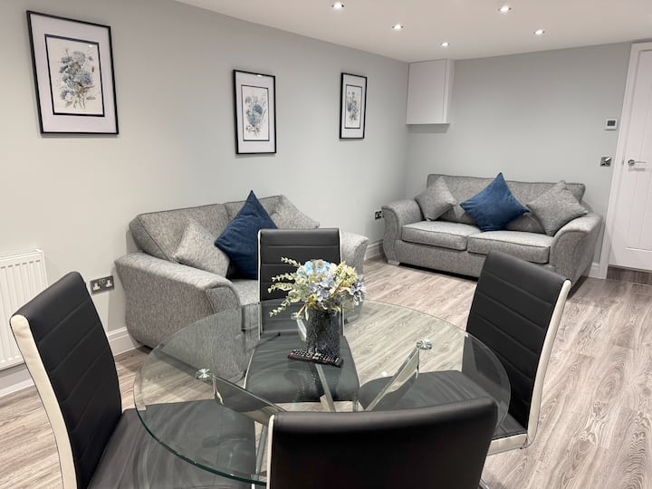Luxury Hot Tub Apartment - North Apartment - Blackpool