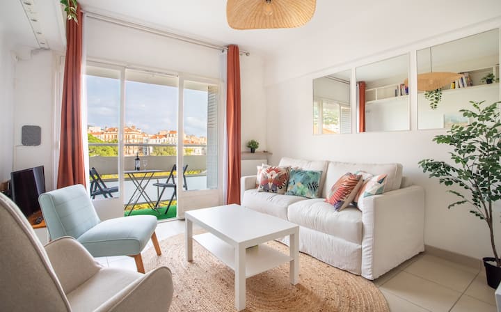 Confort, Vue Dégagée, Bien Situé - Toulon