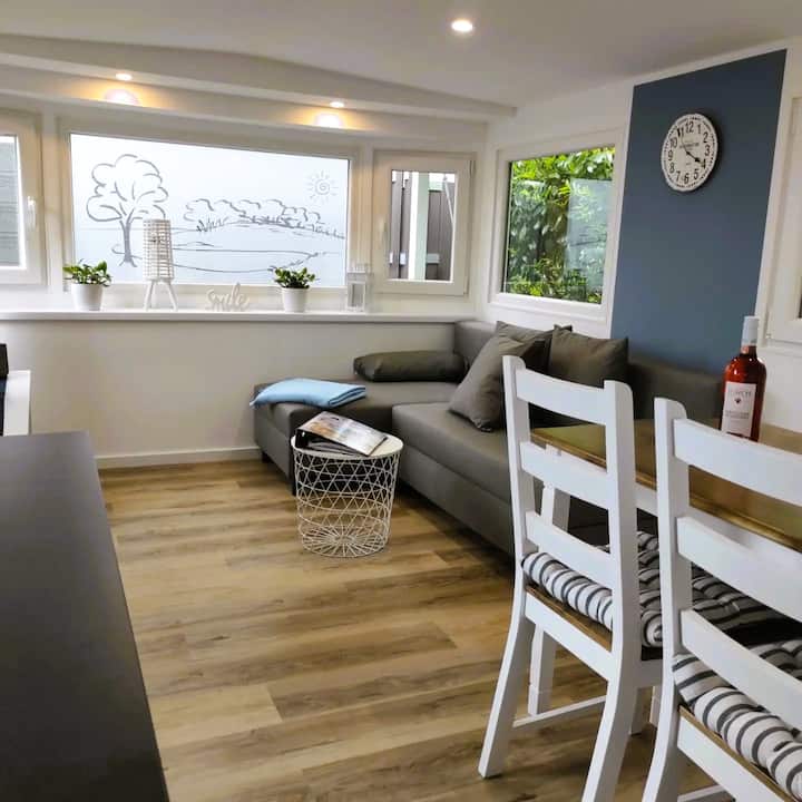 Mobilheim Jannik, Urlaub Am See - Zetel