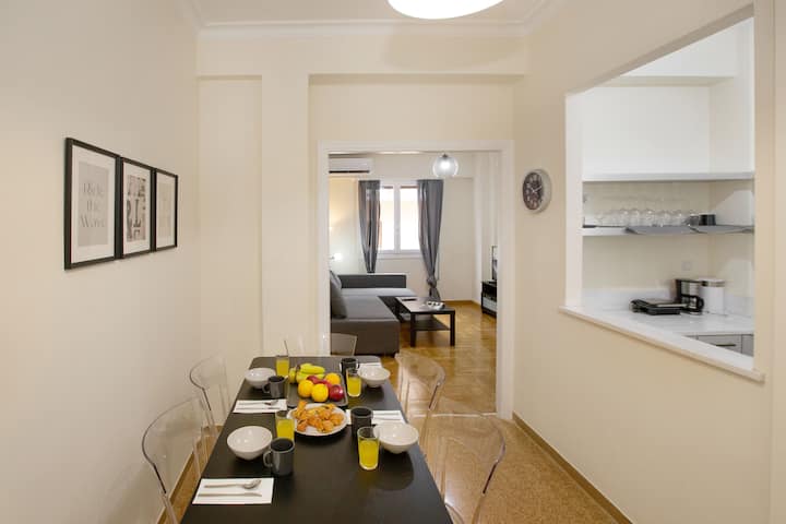 Modern Rental With Cozy Charm By Ghh - Atenas