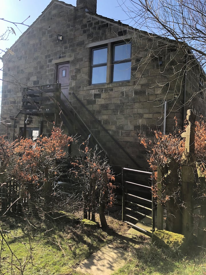 Highview Holiday Apartment - Hebden Bridge