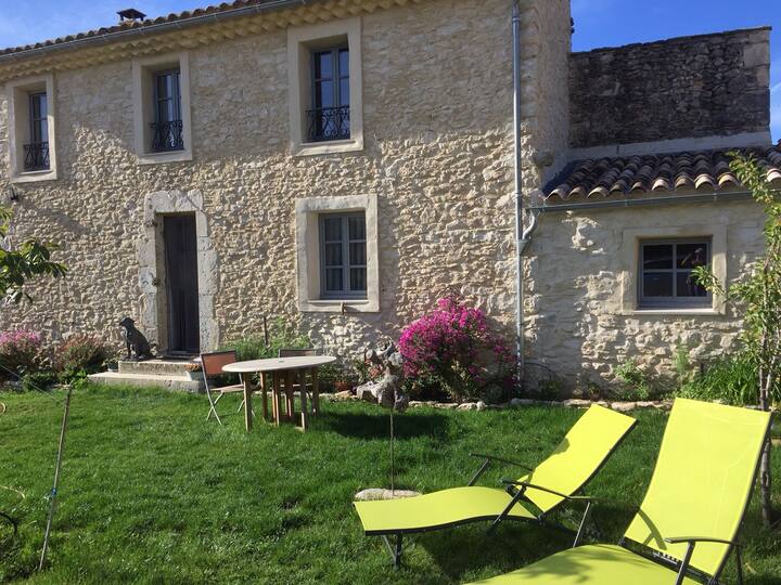 Maison En Pierre En Provence - Banon