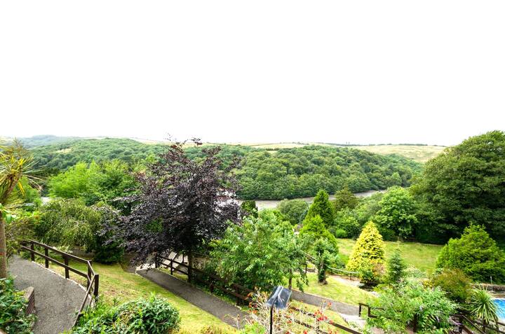 Homehill Cottage, Looe - Superb Views - Looe