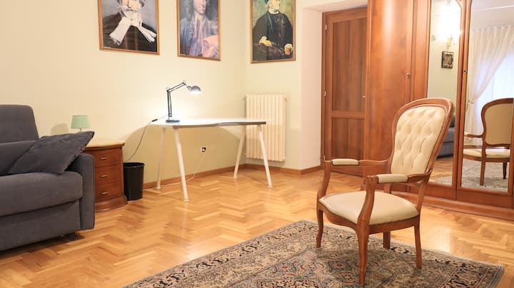 Flat A Due Passi Dal Centro, Dal Mare E Dal Porto - Castellammare di Stabia
