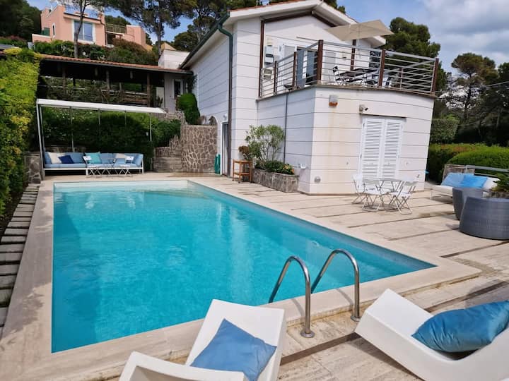 Il Paradiso Sul Mare
Camera Japan Vista Piscina - Rosignano Marittimo