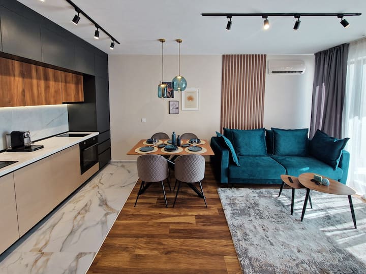 "Sea Line" Apart |Spa Weekend And Garage Included - Varna