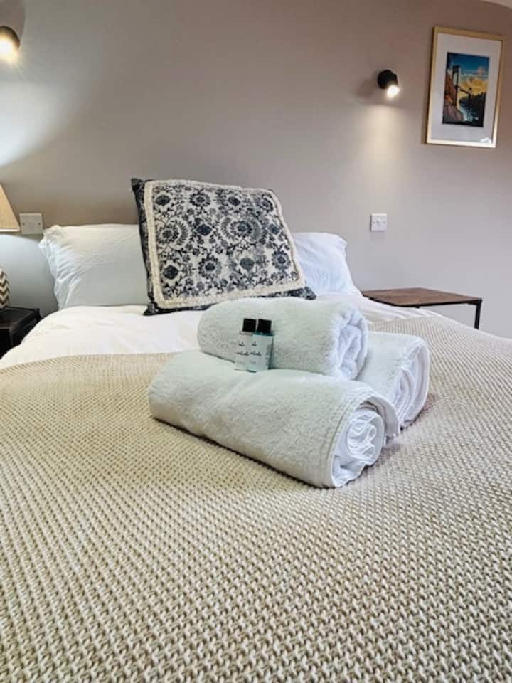 The Willow - Block C Studio 2 - Bristol