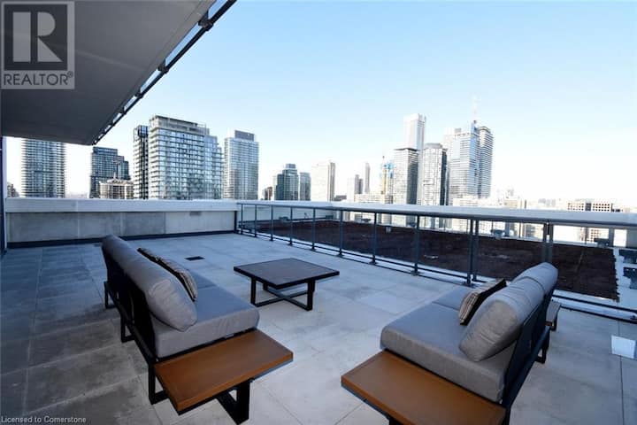 Downtown Toronto One Bed Condo - Toronto