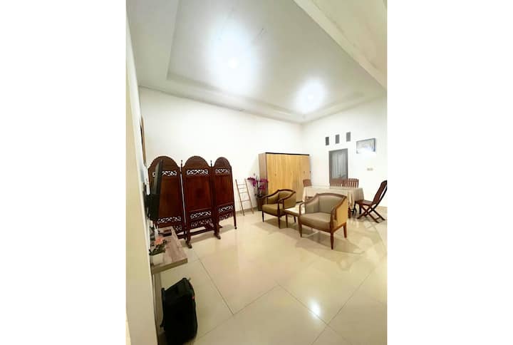 Taman Kota Guest House - Cirebon