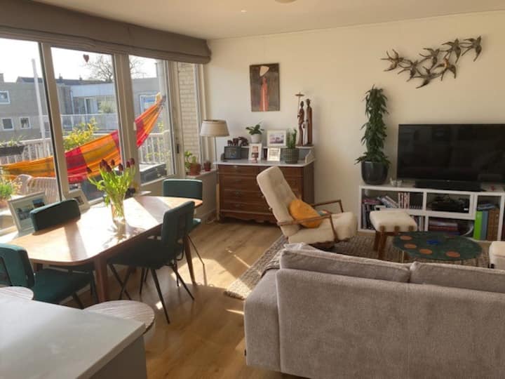 Bright Peaceful Apartment - Amsterdam
