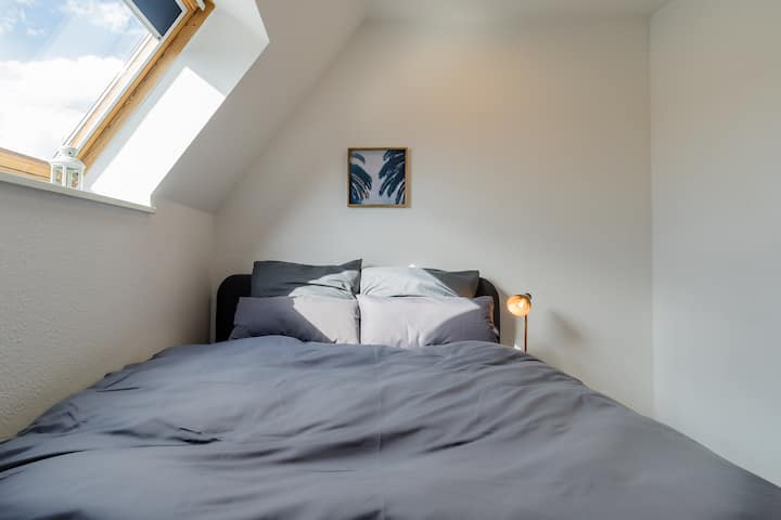 Rooftop Balcony Studio For 2 - Hermsdorf