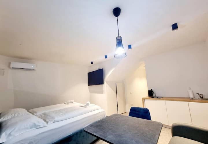 Apartment Postojna Ground Floor - Piran
